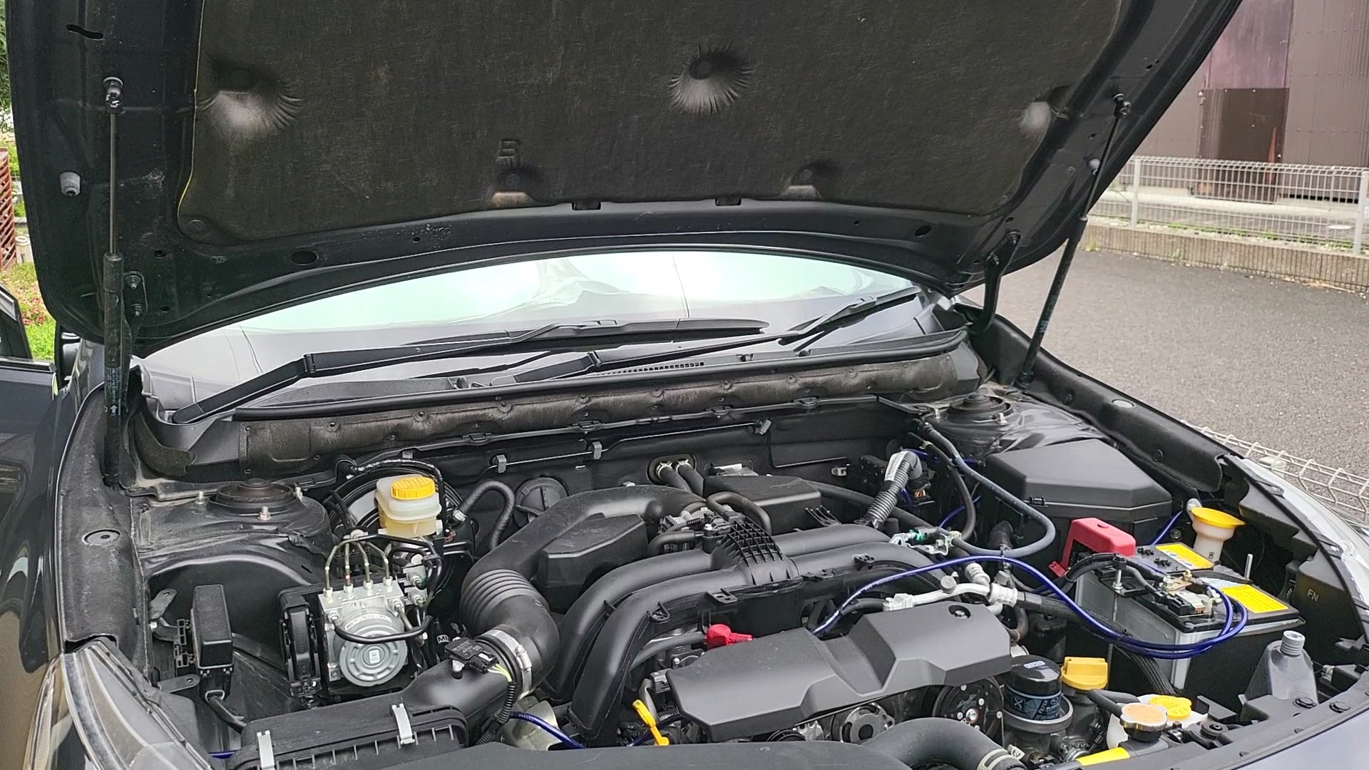 BS9 LEGACY OUTBACK ラゲッジルームデッドニング | 気まぐれプラモ趣味ブログ