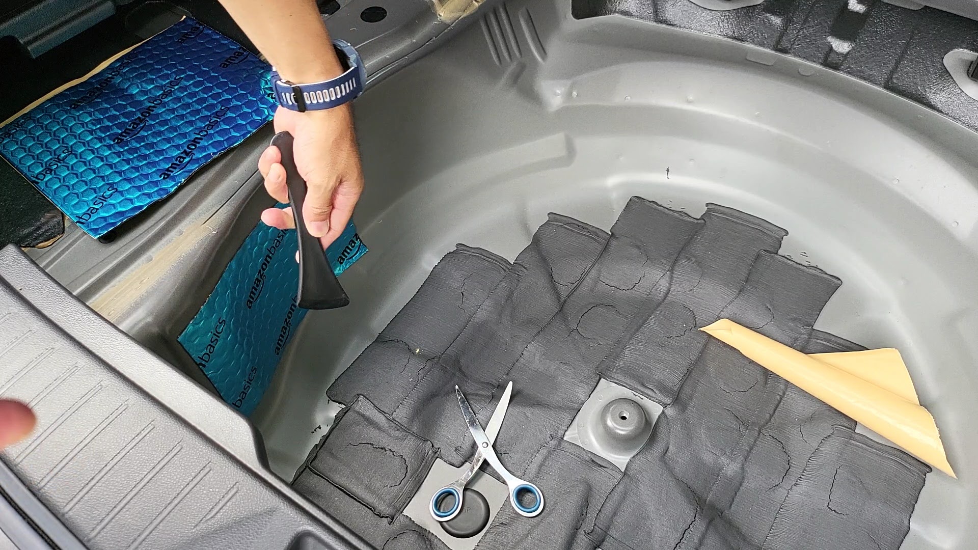 BS9 LEGACY OUTBACK ラゲッジルームデッドニング | 気まぐれプラモ趣味ブログ